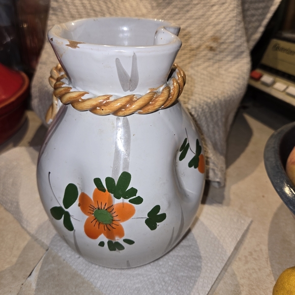 Other | Sold Vintage Ceramic Italian Pinched Vase Pitcher White W ...